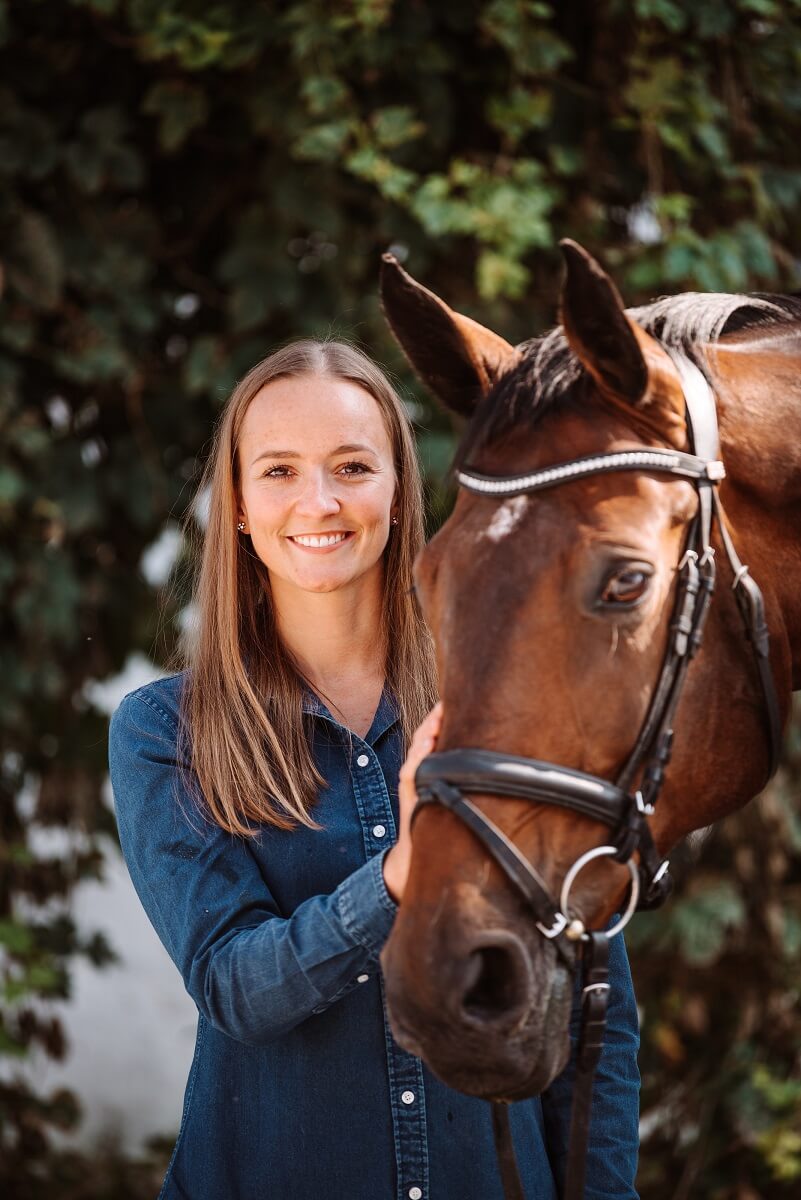 Larissa Zimmer, Autor bei Der FUNDIS Reitsport Blog